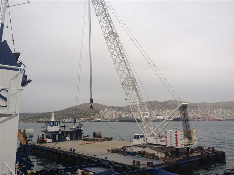 Floating Cranes, Floating Crane Rental, Greece