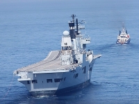 ΡΥΜΟΥΛΚΗΣΗ ΤΟΥ HMS ARK ROYAL ΑΠΟ ΤΟ Ρ/Κ CHRISTOS XXIII